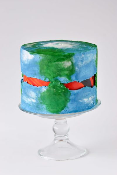 Fault Line Cake - Partylicious
