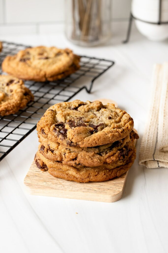 Jacques Torres' Chocolate Chip Cookies - Partylicious