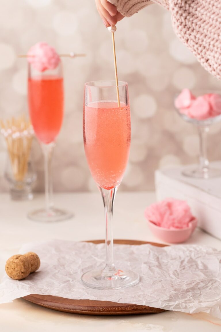 DIY Cotton Candy Glitter Bombs (Champagne Glitter Bombs) - Partylicious