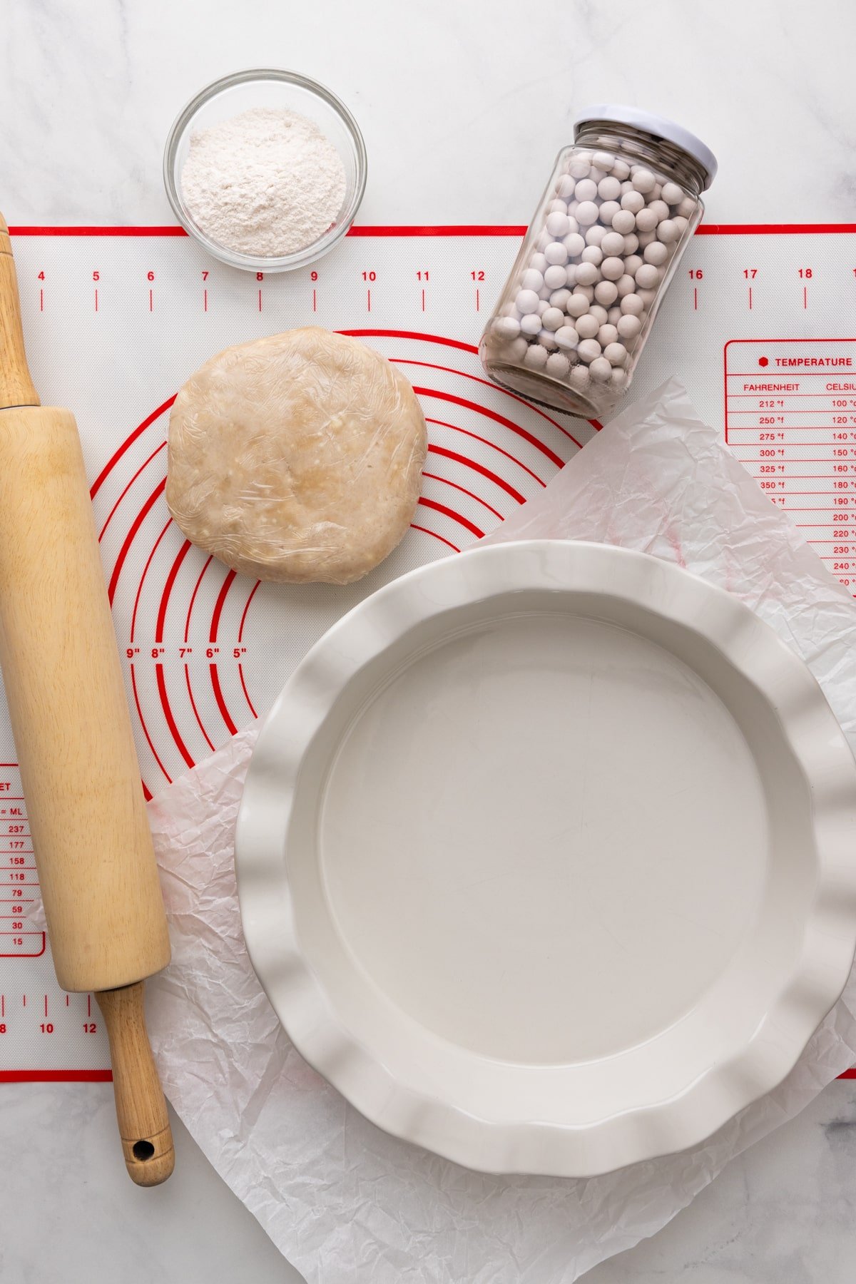 How to Par-Bake and Blind Bake Pie Crust - Partylicious