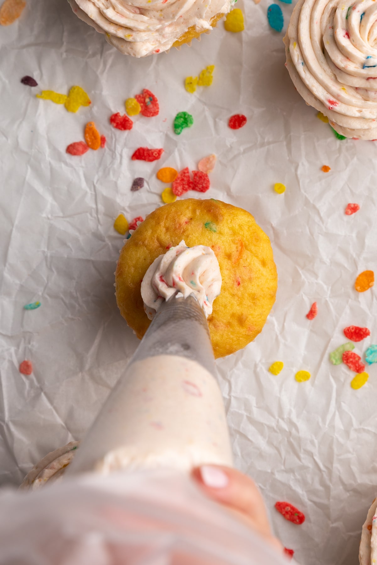 How To Use a Piping Bag - Partylicious