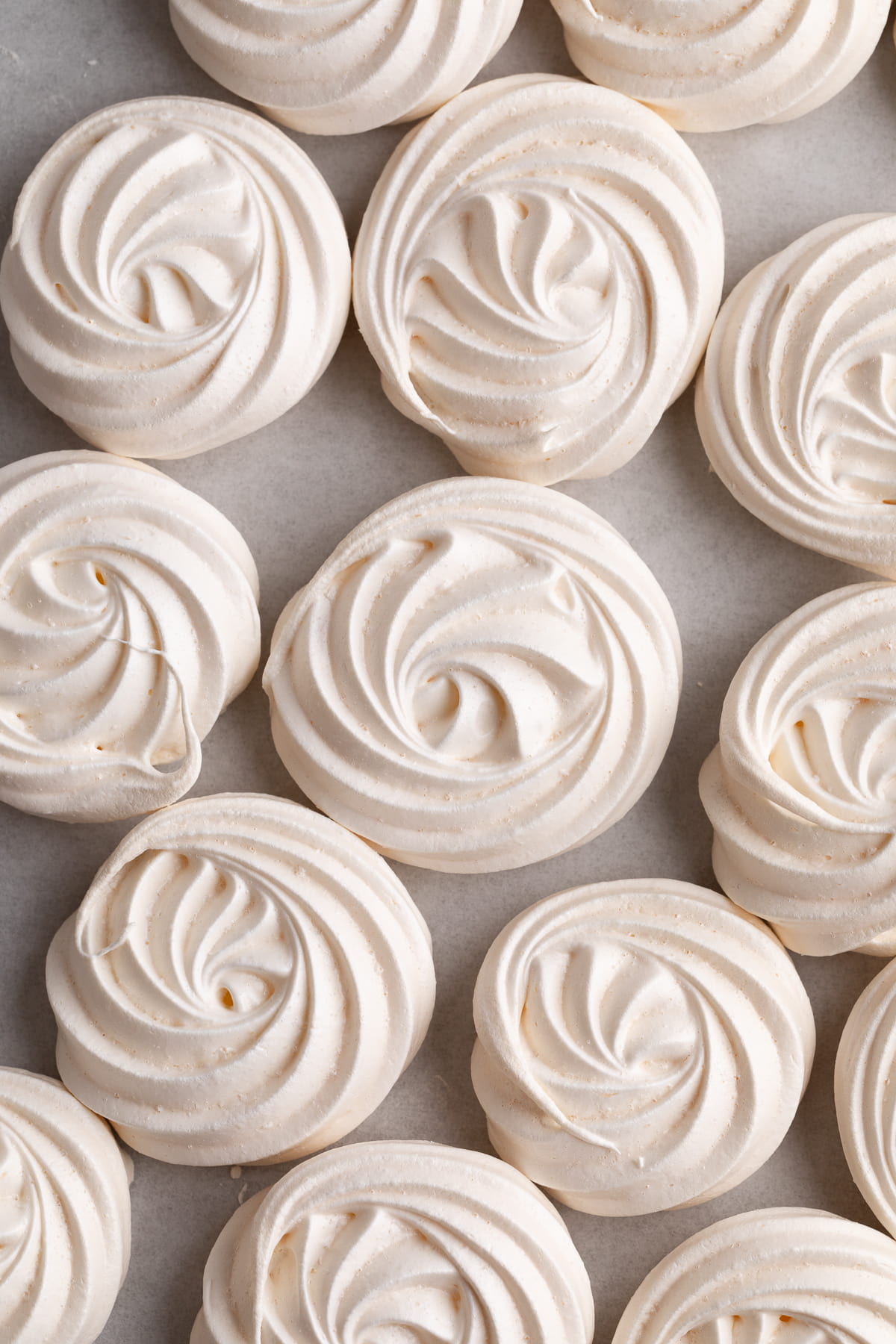 How to Make Meringue Cookies - Partylicious