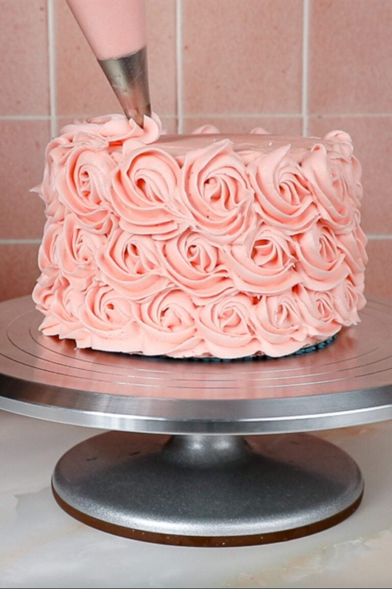 How to Make a Rosette Cake - Partylicious